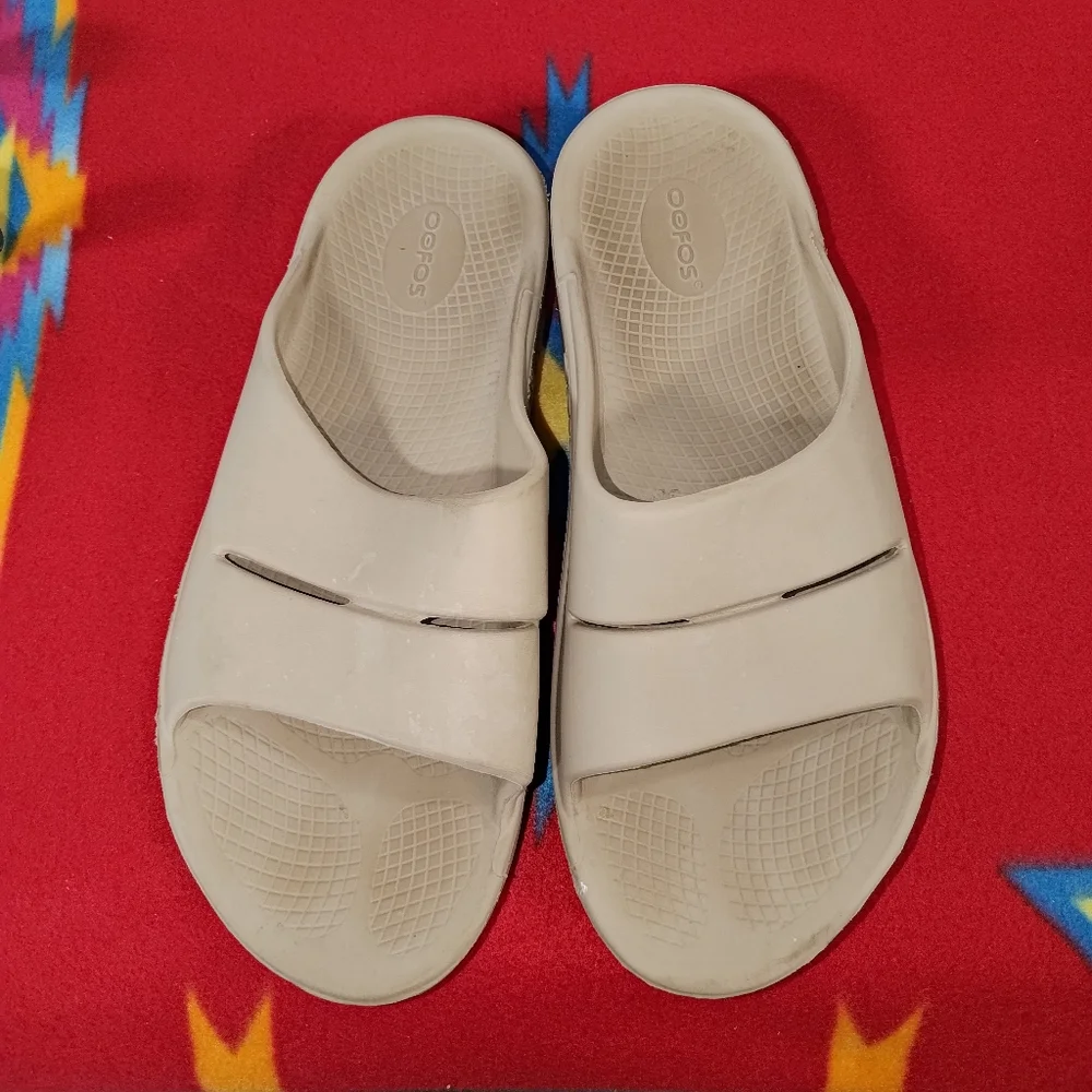 OOFOS | Shoes | Oofos Tan Slide Sandals Unisex M1 W13 | Poshmark